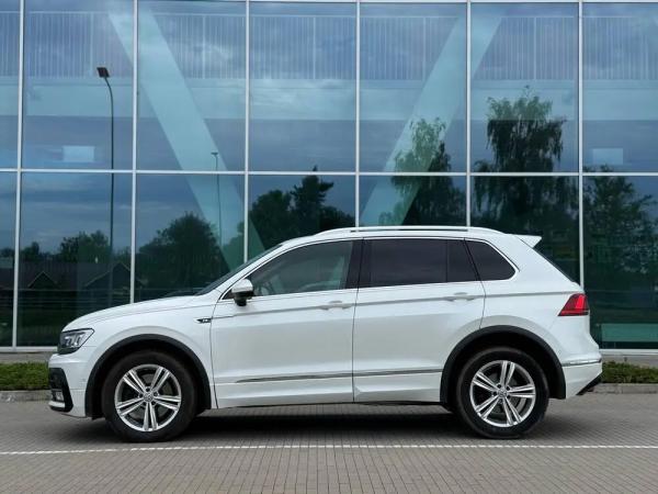 White Volkswagen Tiguan 2016 in Rezekne, with an engine capacity of 2.00 L and mileage of 185 thousand km for 16990 €, photo 7 on AUTOMOTO.COM.LV