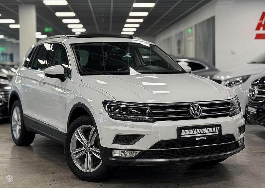 White Volkswagen Tiguan 2016 in Klaipeda, with an engine capacity of 1.98 L and mileage of 279 thousand km for 14950 €, photo 1 on AUTOMOTO.COM.LV