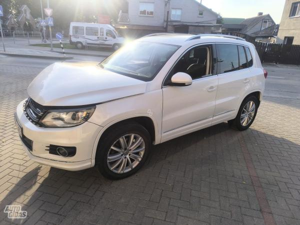 Balts Volkswagen Tiguan 2016 Radviliškis, ar dzinēja tilpumu 2.00 L un nobraukumu 111 tūkst. km par 4999 €, foto 2 vietnē AUTOMOTO.COM.LV