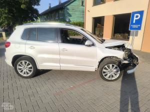 Белый Фольксваген Тигуан 2016 в Радвилишкис, объемом двигателя 2.00 л и пробегом 111 тыс. км за 4999 €, фото 6 на AUTOMOTO.COM.LV