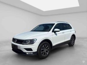 White Volkswagen Tiguan 2016 in Kaunas, with an engine capacity of 2.00 L and mileage of 235 thousand km for 15790 €, photo  on AUTOMOTO.COM.LV