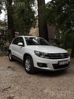 Balts Volkswagen Tiguan 2016 Rīga, ar dzinēja tilpumu 2.00 L un nobraukumu 200 tūkst. km par 9000 €, foto  vietnē AUTOMOTO.COM.LV