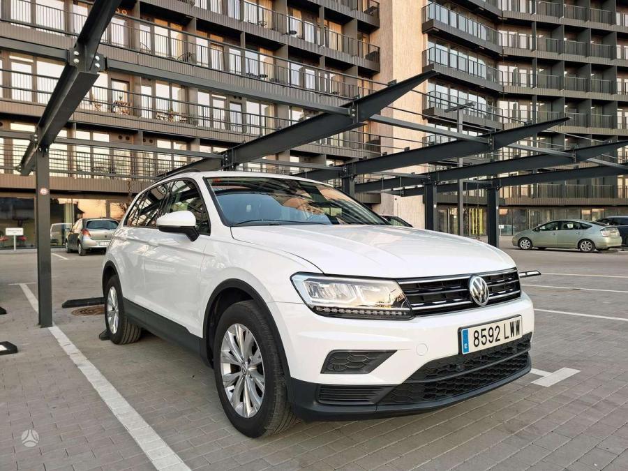 Balts Volkswagen Tiguan 2016 Viļņa, ar dzinēja tilpumu 1.40 L un nobraukumu 195 tūkst. km par 13650 €, foto 3 vietnē AUTOMOTO.COM.LV