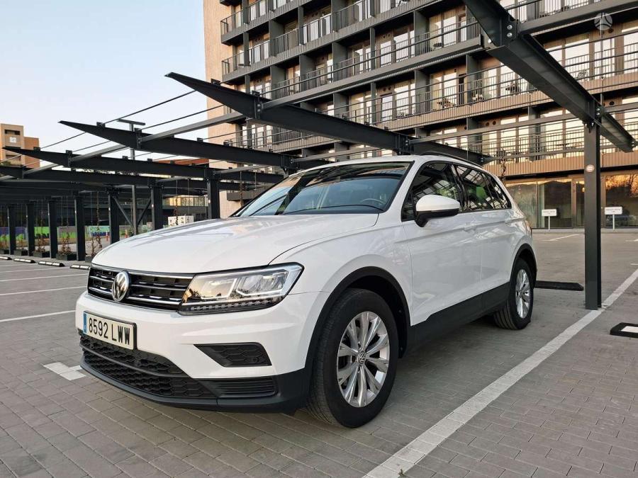 Balts Volkswagen Tiguan 2016 Viļņa, ar dzinēja tilpumu 1.40 L un nobraukumu 195 tūkst. km par 13650 €, foto 5 vietnē AUTOMOTO.COM.LV