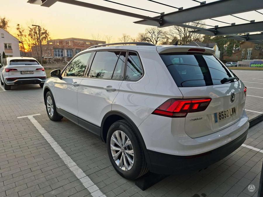 Balts Volkswagen Tiguan 2016 Viļņa, ar dzinēja tilpumu 1.40 L un nobraukumu 195 tūkst. km par 13650 €, foto 7 vietnē AUTOMOTO.COM.LV