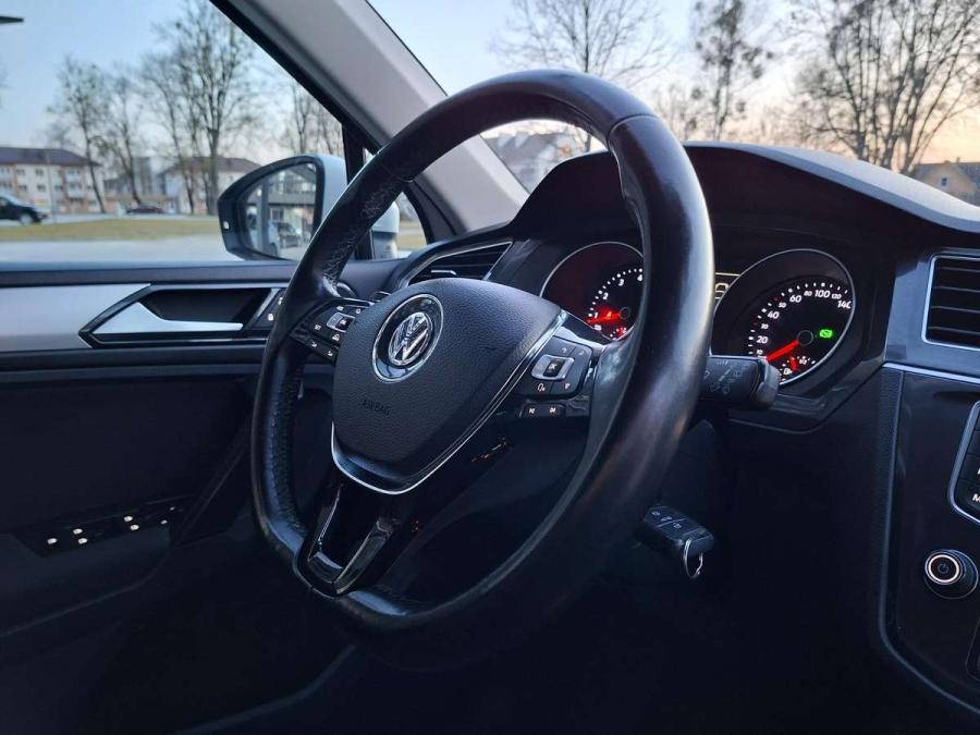 Balts Volkswagen Tiguan 2016 Viļņa, ar dzinēja tilpumu 1.40 L un nobraukumu 195 tūkst. km par 13650 €, foto 12 vietnē AUTOMOTO.COM.LV