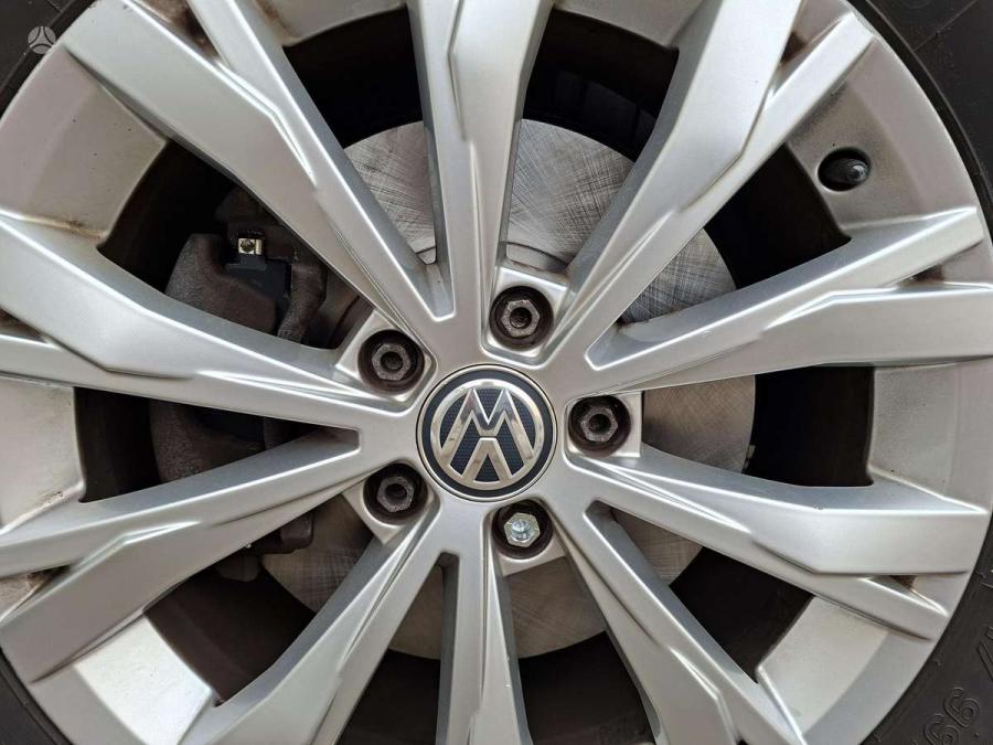 Balts Volkswagen Tiguan 2016 Viļņa, ar dzinēja tilpumu 1.40 L un nobraukumu 195 tūkst. km par 13650 €, foto 33 vietnē AUTOMOTO.COM.LV