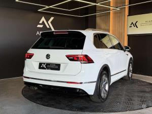 White Volkswagen Tiguan 2016 in Kaunas, with an engine capacity of 1.97 L and mileage of 181 thousand km for 17490 €, photo 12 on AUTOMOTO.COM.LV