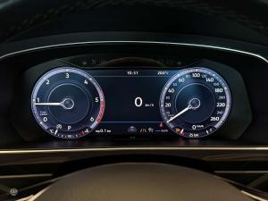 White Volkswagen Tiguan 2016 in Kaunas, with an engine capacity of 1.97 L and mileage of 181 thousand km for 17490 €, photo 29 on AUTOMOTO.COM.LV