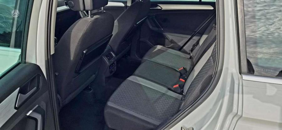 White Volkswagen Tiguan 2016 in Taurage, with an engine capacity of 1.97 L and mileage of 257 thousand km for 11100 €, photo 35 on AUTOMOTO.COM.LV