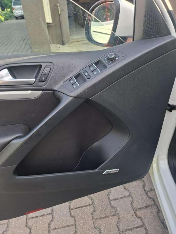 Balts Volkswagen Tiguan 2016 Telšiai, ar dzinēja tilpumu 1.97 L un nobraukumu 227 tūkst. km par 12400 €, foto 9 vietnē AUTOMOTO.COM.LV