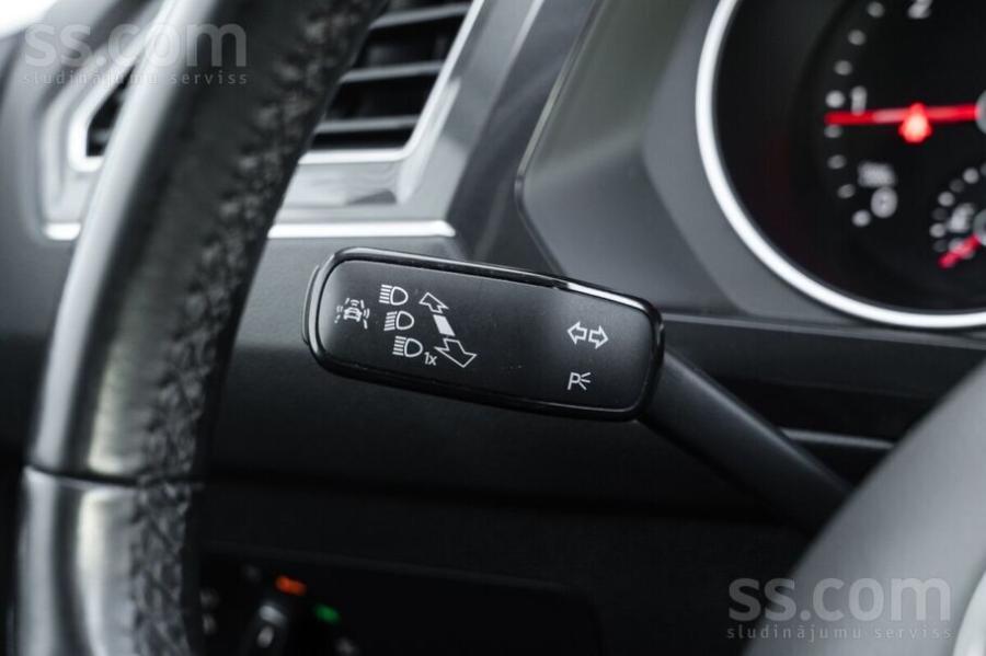 Balts Volkswagen Tiguan 2016 Rīga, ar dzinēja tilpumu 2.00 L un nobraukumu 258 tūkst. km par 11850 €, foto 14 vietnē AUTOMOTO.COM.LV