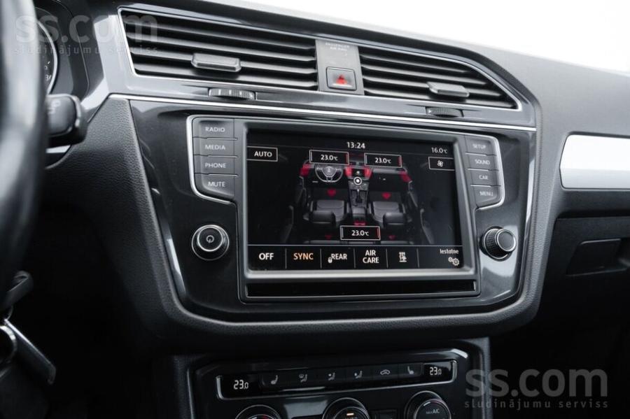 Balts Volkswagen Tiguan 2016 Rīga, ar dzinēja tilpumu 2.00 L un nobraukumu 258 tūkst. km par 11850 €, foto 21 vietnē AUTOMOTO.COM.LV