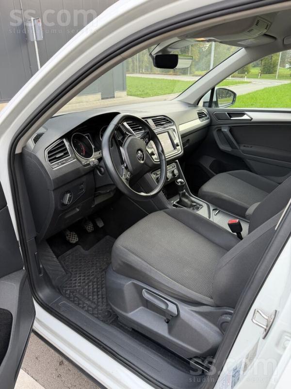Balts Volkswagen Tiguan 2016 Rīga, ar dzinēja tilpumu 1.40 L un nobraukumu 167 tūkst. km par 11900 €, foto 8 vietnē AUTOMOTO.COM.LV