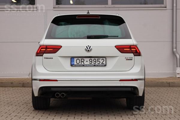 Balts Volkswagen Tiguan 2016 Rīga, ar dzinēja tilpumu 2.00 L un nobraukumu 315 tūkst. km par 14995 €, foto 8 vietnē AUTOMOTO.COM.LV