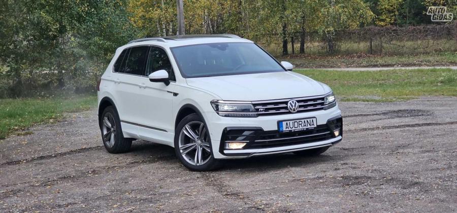 Balts Volkswagen Tiguan 2016 Kauņa, ar dzinēja tilpumu 2.00 L un nobraukumu 252 tūkst. km par 16750 €, foto 1 vietnē AUTOMOTO.COM.LV