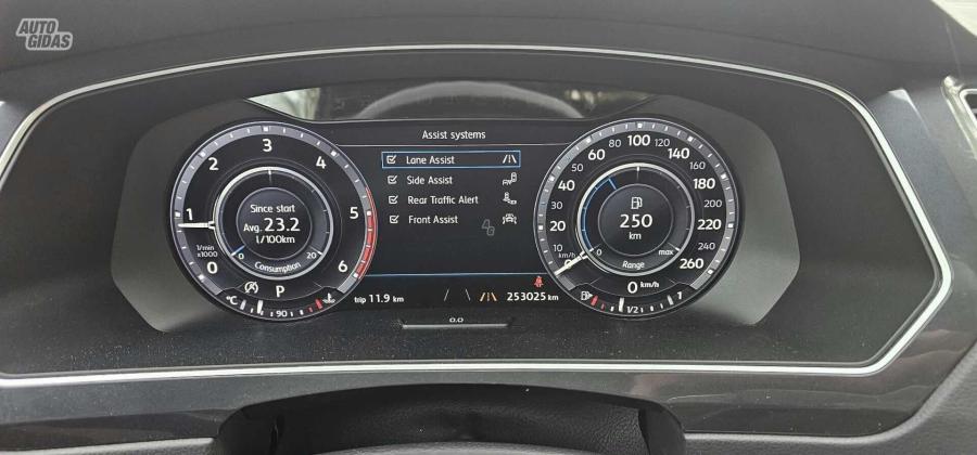 Balts Volkswagen Tiguan 2016 Kauņa, ar dzinēja tilpumu 2.00 L un nobraukumu 252 tūkst. km par 16750 €, foto 12 vietnē AUTOMOTO.COM.LV