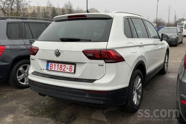 Balts Volkswagen Tiguan 2017 Jelgava, ar dzinēja tilpumu 1.60 L un nobraukumu 260 tūkst. km par 12000 €, foto 3 vietnē AUTOMOTO.COM.LV