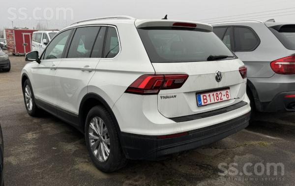 Balts Volkswagen Tiguan 2017 Jelgava, ar dzinēja tilpumu 1.60 L un nobraukumu 260 tūkst. km par 12000 €, foto 4 vietnē AUTOMOTO.COM.LV