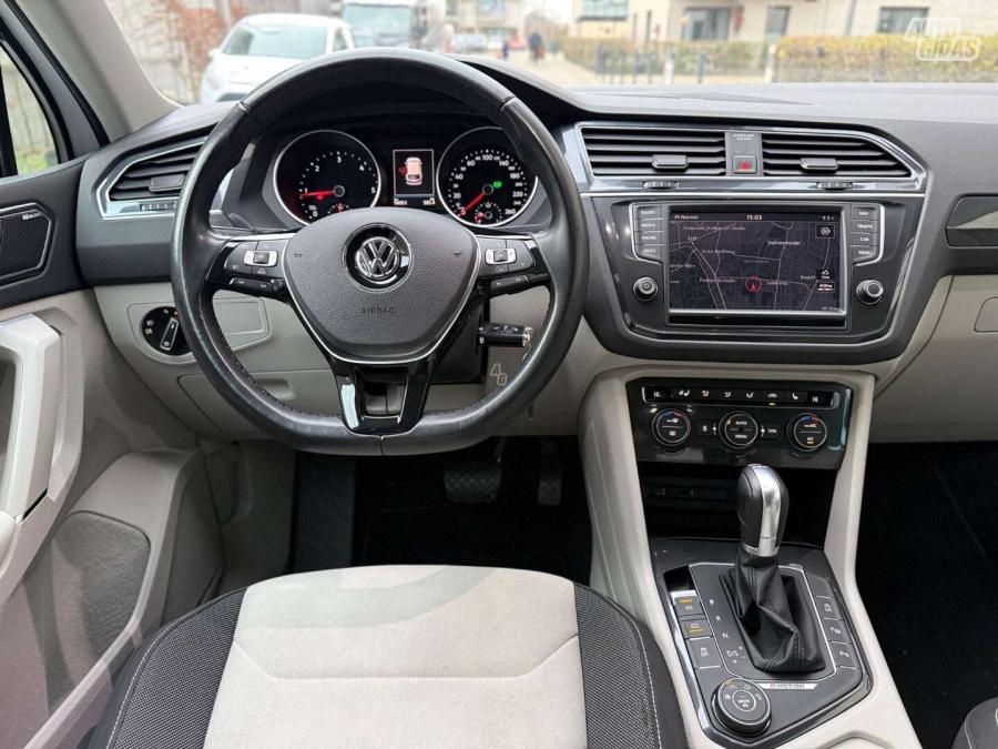 White Volkswagen Tiguan 2017 in Kaunas, with an engine capacity of 2.00 L and mileage of 95 thousand km for 24459 €, photo 13 on AUTOMOTO.COM.LV
