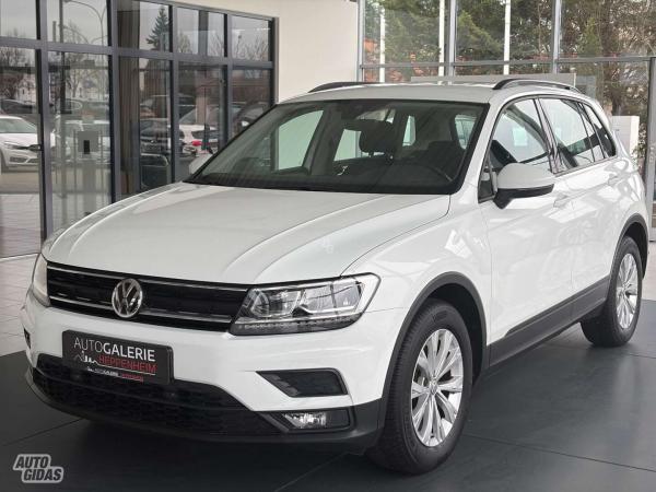 White Volkswagen Tiguan 2017 in Kaunas, with an engine capacity of 1.40 L and mileage of 51 thousand km for 22297 €, photo 1 on AUTOMOTO.COM.LV
