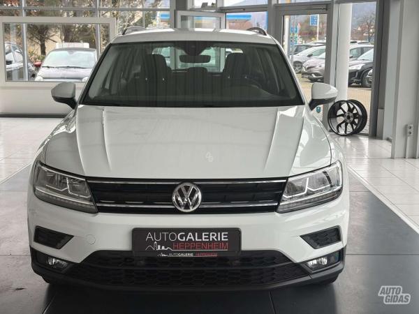 White Volkswagen Tiguan 2017 in Kaunas, with an engine capacity of 1.40 L and mileage of 51 thousand km for 22297 €, photo 2 on AUTOMOTO.COM.LV