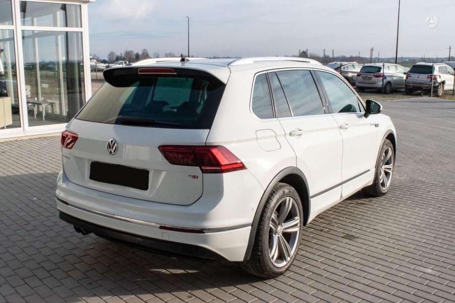 Balts Volkswagen Tiguan 2017 Viļņa, ar dzinēja tilpumu 1.40 L un nobraukumu 155 tūkst. km par 17000 €, foto 5 vietnē AUTOMOTO.COM.LV