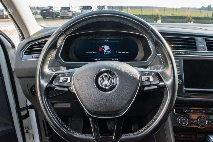 Balts Volkswagen Tiguan 2017 Viļņa, ar dzinēja tilpumu 1.40 L un nobraukumu 155 tūkst. km par 17000 €, foto 9 vietnē AUTOMOTO.COM.LV