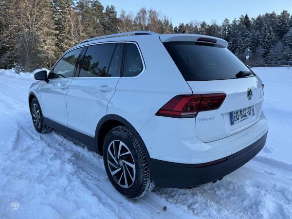 Balts Volkswagen Tiguan 2017 Tauragė, ar dzinēja tilpumu 1.97 L un nobraukumu 190 tūkst. km par 13500 €, foto 5 vietnē AUTOMOTO.COM.LV