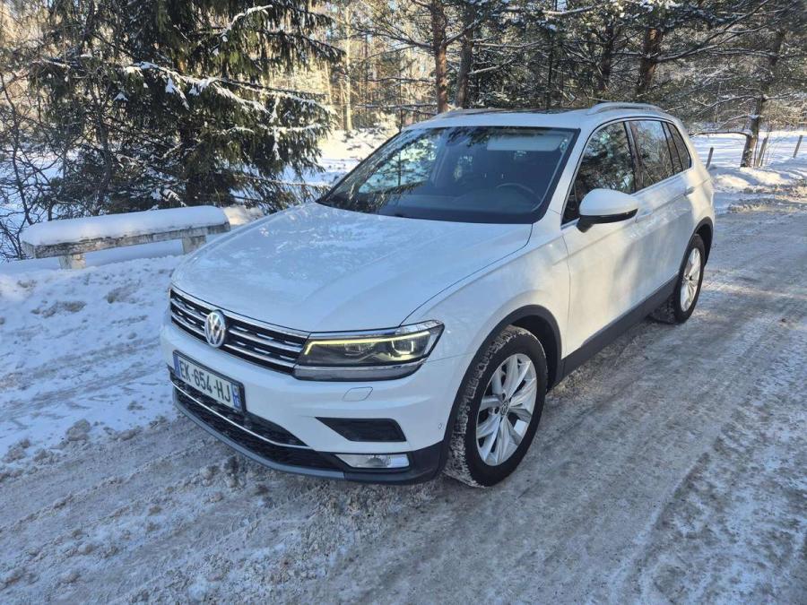 Balts Volkswagen Tiguan 2017 Tauragė, ar dzinēja tilpumu 1.97 L un nobraukumu 185 tūkst. km par 14700 €, foto 1 vietnē AUTOMOTO.COM.LV