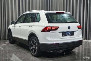 Balts Volkswagen Tiguan 2017 Marijampole, ar dzinēja tilpumu 2.00 L un nobraukumu 278 tūkst. km par 13449 €, foto 8 vietnē AUTOMOTO.COM.LV