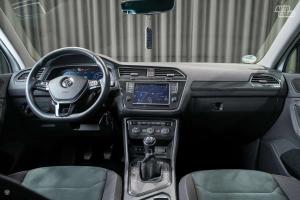 Balts Volkswagen Tiguan 2017 Marijampole, ar dzinēja tilpumu 2.00 L un nobraukumu 278 tūkst. km par 13449 €, foto 23 vietnē AUTOMOTO.COM.LV