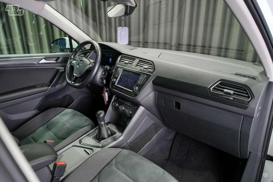 Balts Volkswagen Tiguan 2017 Marijampole, ar dzinēja tilpumu 2.00 L un nobraukumu 278 tūkst. km par 13449 €, foto 33 vietnē AUTOMOTO.COM.LV
