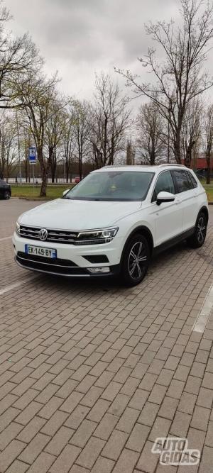 Balts Volkswagen Tiguan 2017 Tauragė, ar dzinēja tilpumu 20.00 L un nobraukumu 260 tūkst. km par 16000 €, foto  vietnē AUTOMOTO.COM.LV