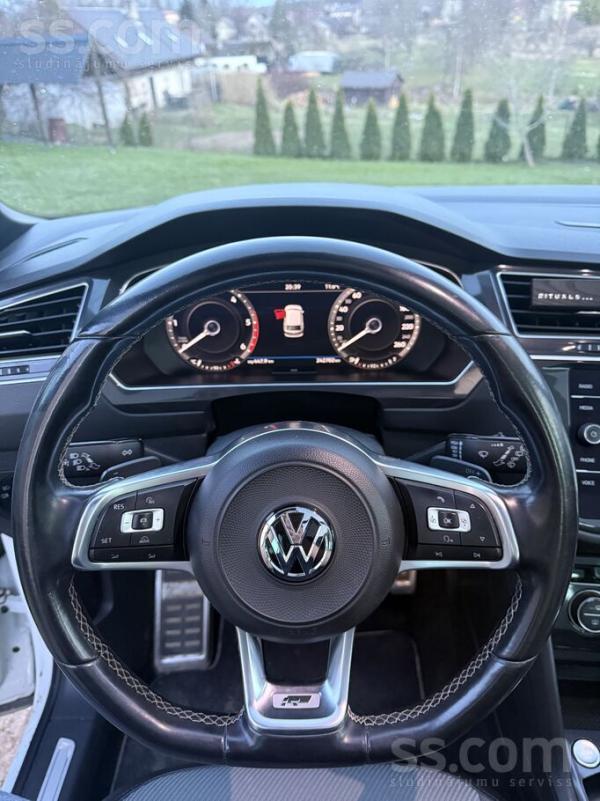 Balts Volkswagen Tiguan 2017 Kuldīga, ar dzinēja tilpumu 2.00 L un nobraukumu 248 tūkst. km par 16900 €, foto 8 vietnē AUTOMOTO.COM.LV