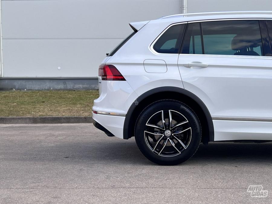 Balts Volkswagen Tiguan 2017 Kauņa, ar dzinēja tilpumu 2.00 L un nobraukumu 203 tūkst. km par 15699 €, foto 12 vietnē AUTOMOTO.COM.LV