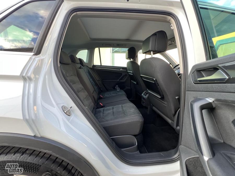 Balts Volkswagen Tiguan 2017 Kauņa, ar dzinēja tilpumu 2.00 L un nobraukumu 203 tūkst. km par 15699 €, foto 17 vietnē AUTOMOTO.COM.LV