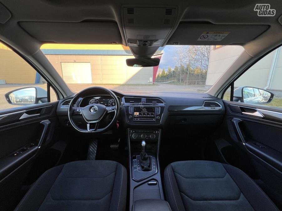 Balts Volkswagen Tiguan 2017 Kauņa, ar dzinēja tilpumu 2.00 L un nobraukumu 203 tūkst. km par 15699 €, foto 25 vietnē AUTOMOTO.COM.LV