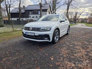 Balts Volkswagen Tiguan 2017 Rīga, ar dzinēja tilpumu 2.00 L un nobraukumu 88 tūkst. km par 22000 €, foto 3 vietnē AUTOMOTO.COM.LV