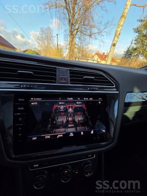 Balts Volkswagen Tiguan 2017 Rīga, ar dzinēja tilpumu 2.00 L un nobraukumu 88 tūkst. km par 22000 €, foto 14 vietnē AUTOMOTO.COM.LV