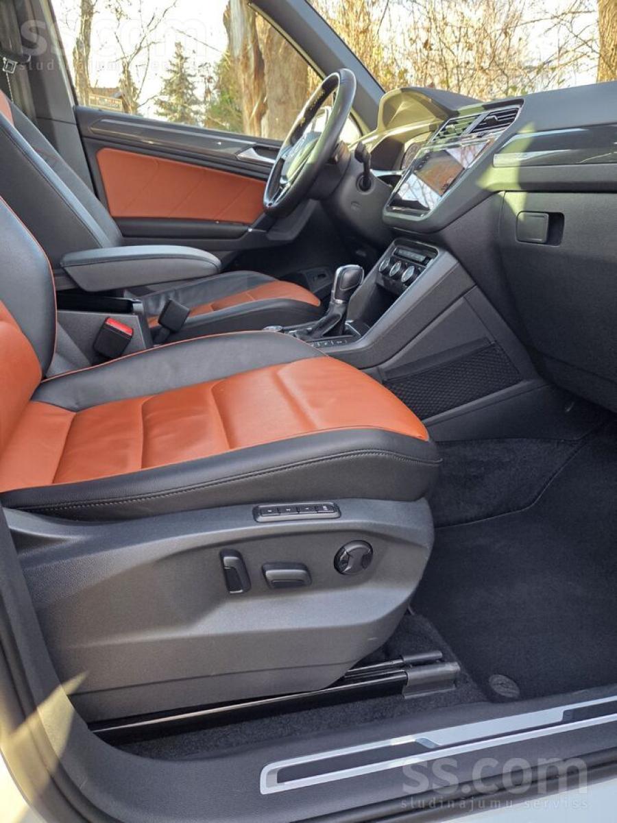 Balts Volkswagen Tiguan 2017 Rīga, ar dzinēja tilpumu 2.00 L un nobraukumu 88 tūkst. km par 22000 €, foto 17 vietnē AUTOMOTO.COM.LV