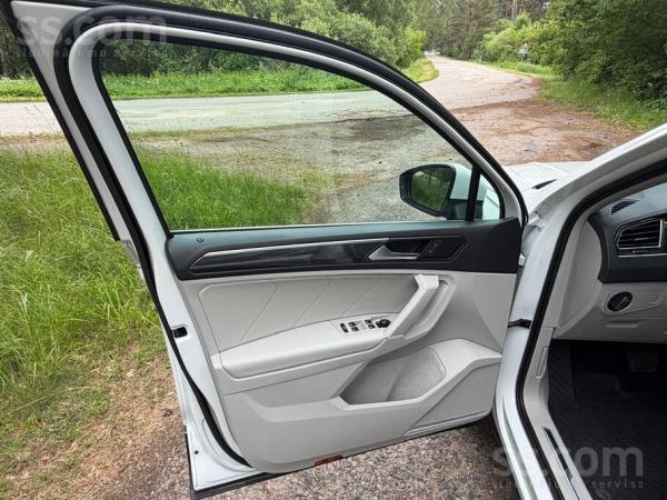 Balts Volkswagen Tiguan 2017 Rīga, ar dzinēja tilpumu 1.40 L un nobraukumu 111 tūkst. km par 16955 €, foto 9 vietnē AUTOMOTO.COM.LV