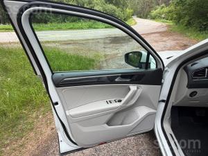 Balts Volkswagen Tiguan 2017 Rīga, ar dzinēja tilpumu 1.40 L un nobraukumu 111 tūkst. km par 16955 €, foto 10 vietnē AUTOMOTO.COM.LV