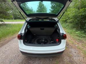 Balts Volkswagen Tiguan 2017 Rīga, ar dzinēja tilpumu 1.40 L un nobraukumu 111 tūkst. km par 16955 €, foto 19 vietnē AUTOMOTO.COM.LV