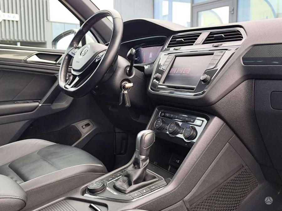 Balts Volkswagen Tiguan 2017 Šauļi, ar dzinēja tilpumu 1.97 L un nobraukumu 188 tūkst. km par 15900 €, foto 12 vietnē AUTOMOTO.COM.LV