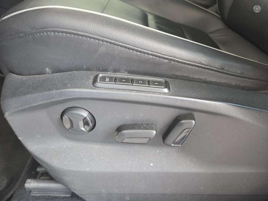 Balts Volkswagen Tiguan 2017 Viļņa, ar dzinēja tilpumu 1.97 L un nobraukumu 193 tūkst. km par 16000 €, foto 13 vietnē AUTOMOTO.COM.LV