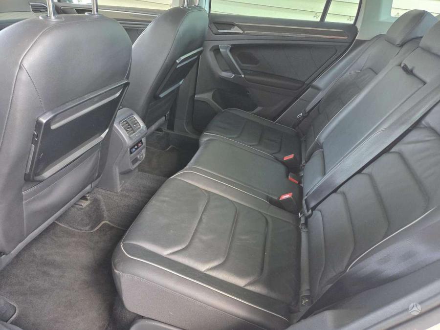 Balts Volkswagen Tiguan 2017 Viļņa, ar dzinēja tilpumu 1.97 L un nobraukumu 193 tūkst. km par 16000 €, foto 21 vietnē AUTOMOTO.COM.LV