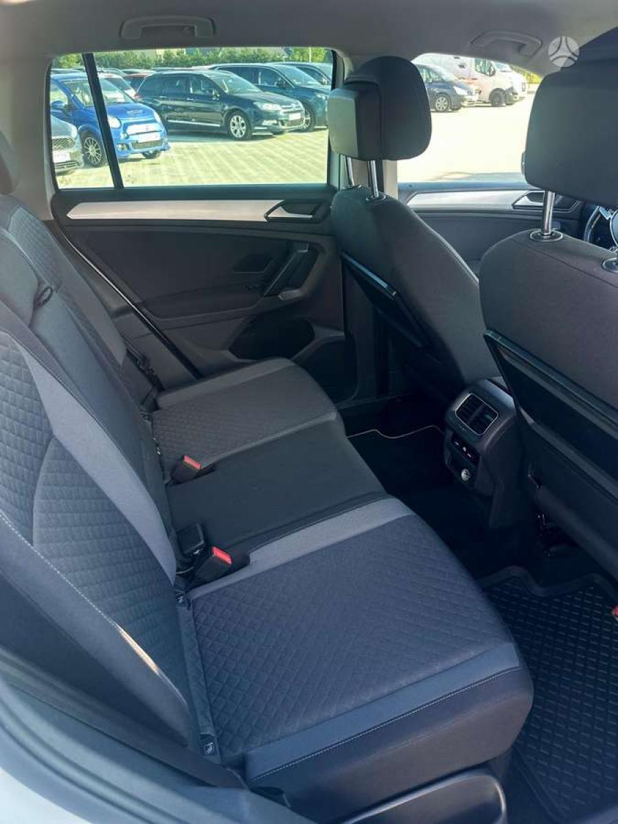 Balts Volkswagen Tiguan 2017 Tauragė, ar dzinēja tilpumu 1.97 L un nobraukumu 220 tūkst. km par 9800 €, foto 12 vietnē AUTOMOTO.COM.LV