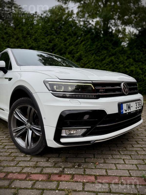 Balts Volkswagen Tiguan 2017 Liepāja, ar dzinēja tilpumu 2.00 L un nobraukumu 283 tūkst. km par 16750 €, foto 2 vietnē AUTOMOTO.COM.LV