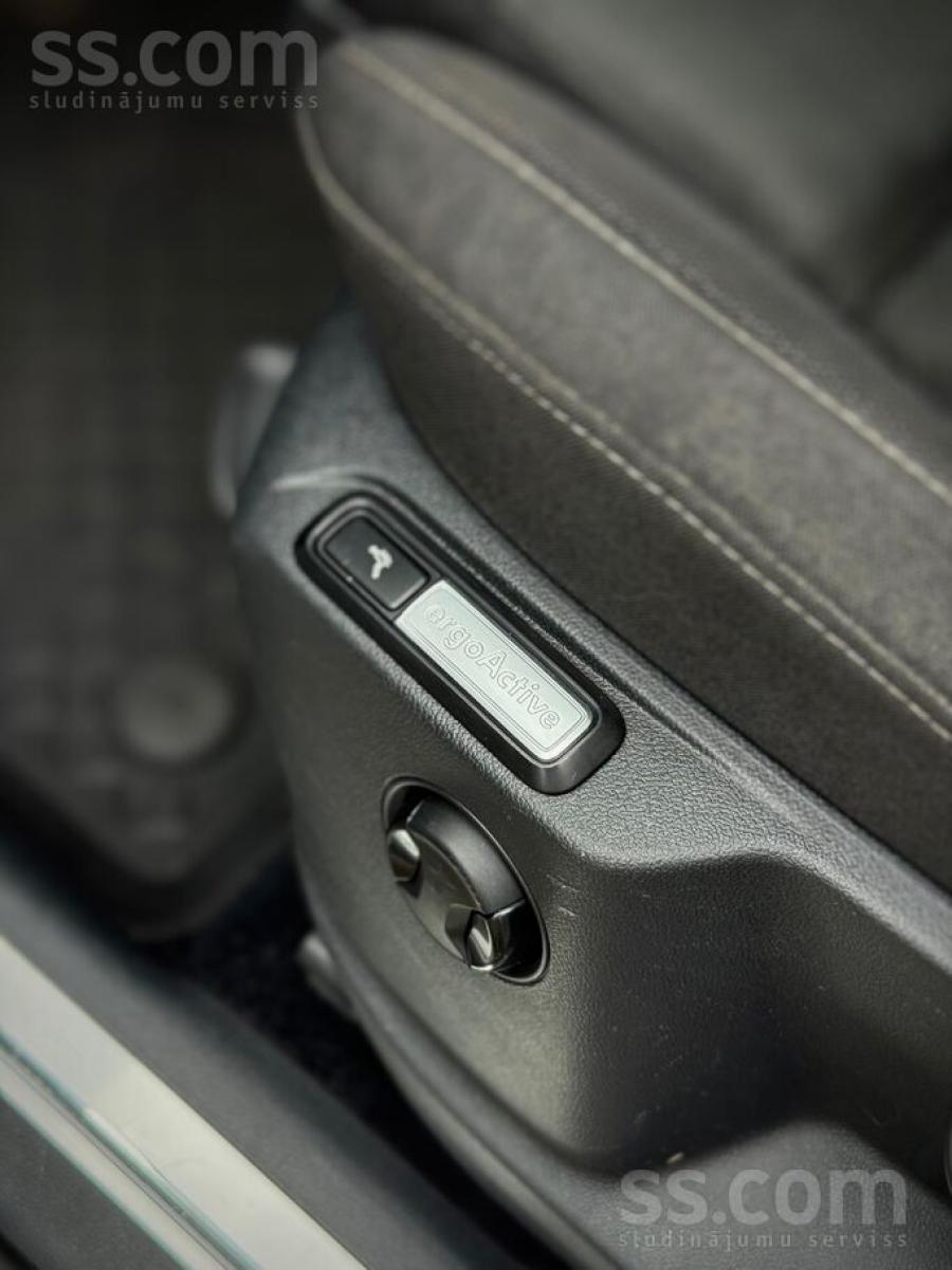 Balts Volkswagen Tiguan 2017 Liepāja, ar dzinēja tilpumu 2.00 L un nobraukumu 283 tūkst. km par 16750 €, foto 14 vietnē AUTOMOTO.COM.LV